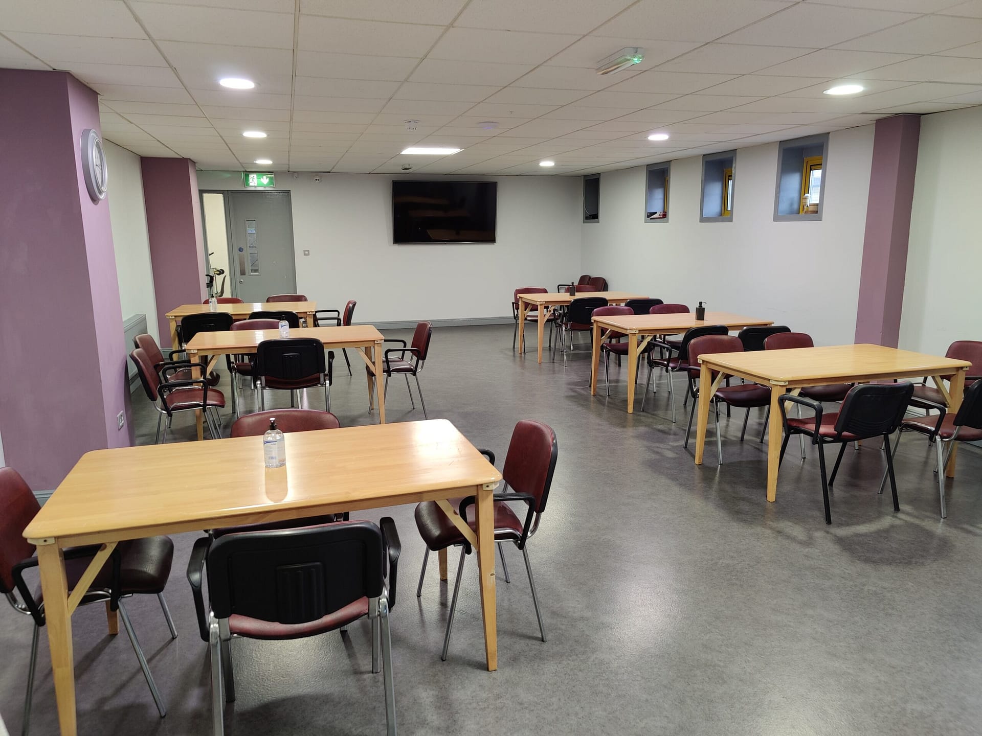 DAC - Meeting Room - KFRC